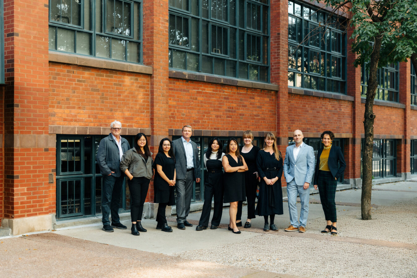 About Us – SMNG A Ltd.